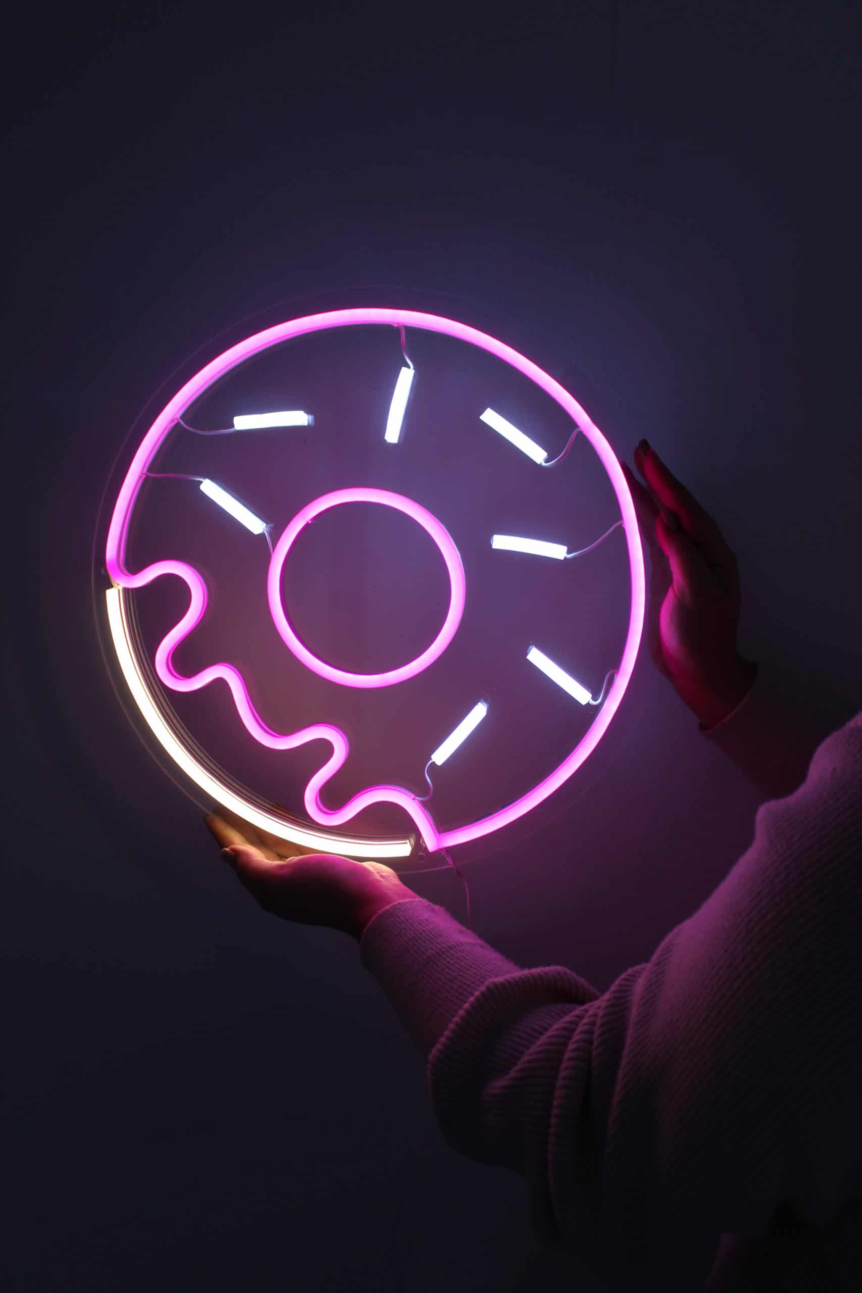 Donut - Mini Neon™ · Your Neon SA